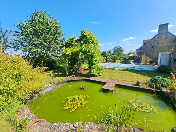 Oisseau-le-Petit - Maison 8 pièces à vendre