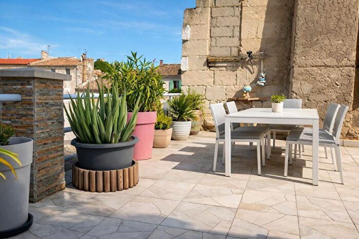 Maison 3 pièces à Beaucaire, Centre-ville, à vendre
