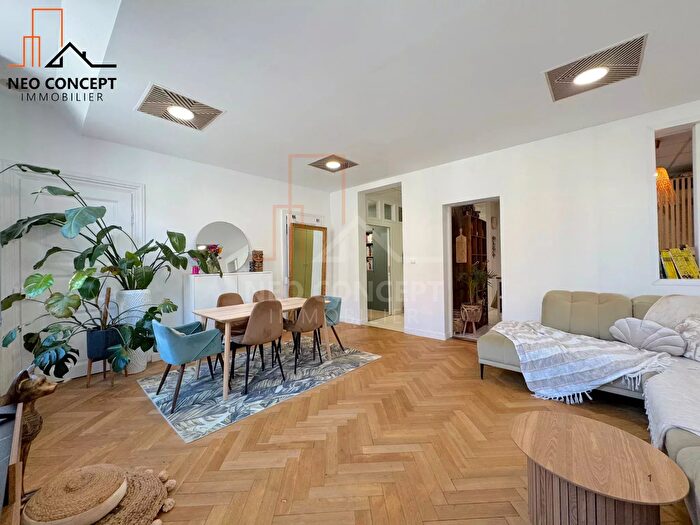 Appartement à vendre - Bischwiller, Centre-ville, Gare - 4 pièces - 2 chambres