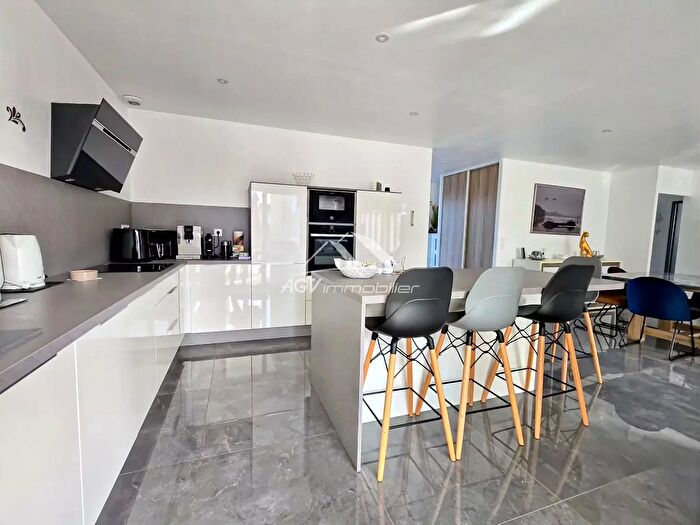 Maison à vendre - Alès, Prairie, Promelles, Fb du Soleil - 5 pièces - 3 chambres