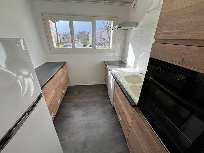 Appartement à louer - Argenté-Nonères, Mont-de-Marsan - 4 pièces - 3 chambres