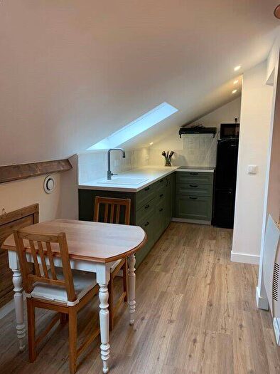 Maison à louer - Peri, Joinville-le-Pont - 2 pièces - 1 chambre