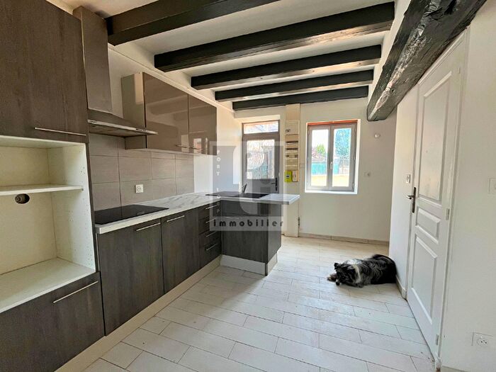 Villemaréchal : Maison 3 pièces à vendre