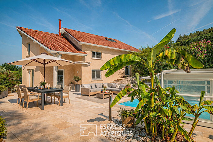 Maison à vendre - La Buisse - 9 pièces - 6 chambres