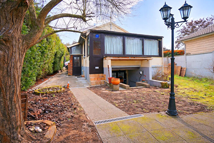 Maison à vendre - Issou - 4 pièces - 2 chambres