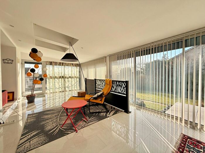 Maison à vendre - Savigny-le-Sec - 5 pièces - 4 chambres