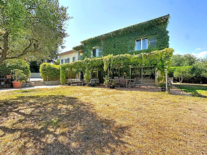Maison 7 pièces à Mougins, à vendre