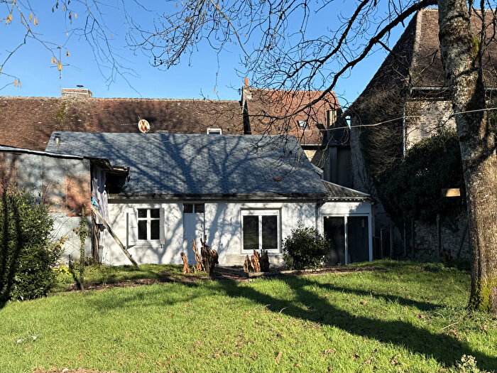 Maison à vendre - Magnac-Bourg - 5 pièces - 2 chambres