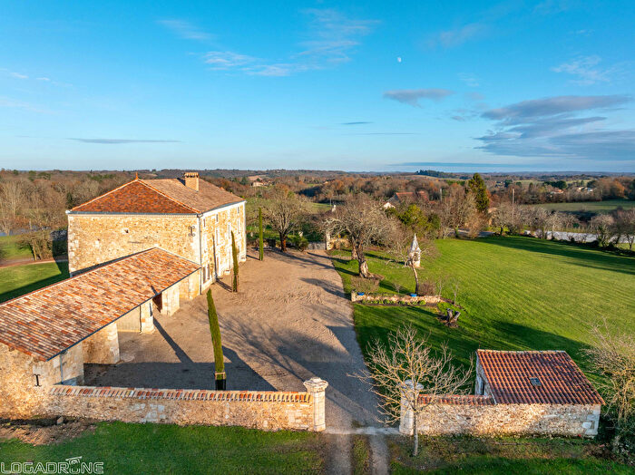 Maison à vendre - Vergt - 7 pièces - 4 chambres