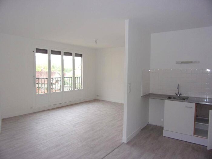 Appartement 1 pièce à Saint Lazare, Vernon, à louer