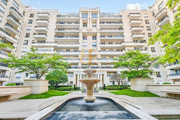 Appartement 2 pièces à vendre à Levallois-Perret, Front de Villiers