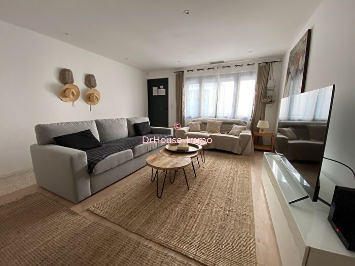 Maison à vendre - Aigues-Mortes - 3 pièces - 2 chambres