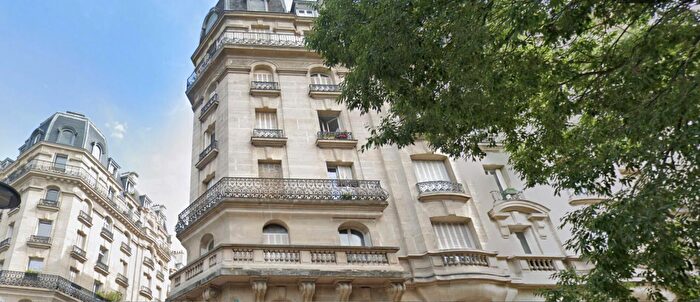 Appartement à vendre - Paris e , Bel-Air, Nord - 2 pièces - 1 chambre