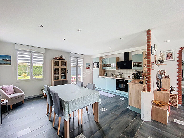 Maison à vendre - Brain-sur-Longuenée - 6 pièces - 5 chambres