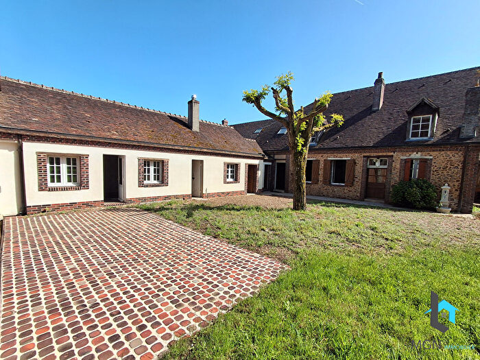 Maison 8 pièces à vendre à La Croix-du-Perche