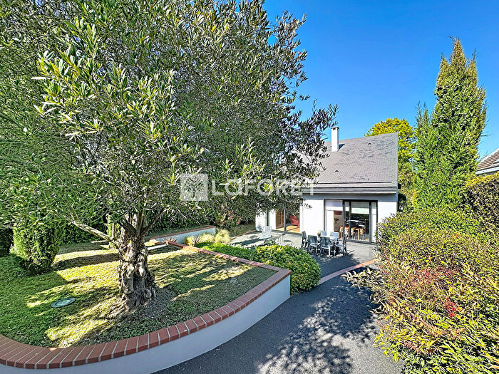 Maison 7 pièces à vendre à Orgeval