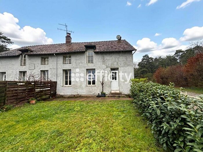 Maison à louer - Mortefontaine - 5 pièces - 4 chambres