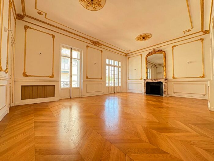 Nice, Centre-ville : Appartement 5 pièces à louer