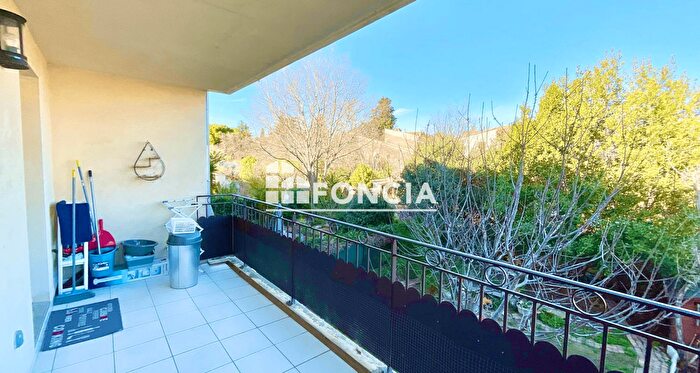 Maisons à vendre et appartements à louer - 1