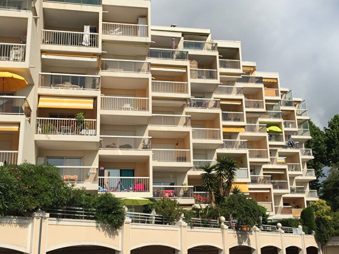 Appartement à louer - Cagnes-sur-Mer, Le Cros de Cagnes, Les Vespins - 1 pièce