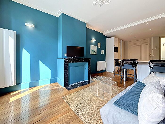 Nancy, Ville vieille, Léopold : Appartement 2 pièces à vendre