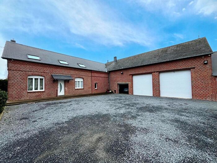 Maison à vendre - La Capelle - 7 pièces - 5 chambres