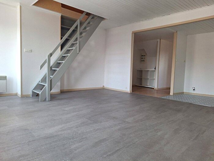 Appartement 2 pièces à Vieille Ville, Joigny, à louer