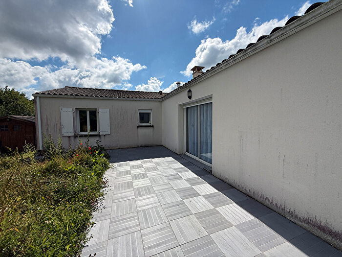 Courçon - Maison 7 pièces à vendre