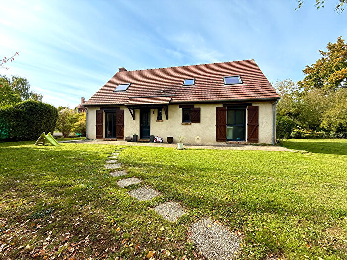 Maison à vendre - Magny-les-Hameaux - 6 pièces - 4 chambres