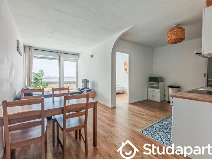 Appartement à louer - Sainte Marie-Saint Léon, Le Havre - 1 pièce - 2 chambres