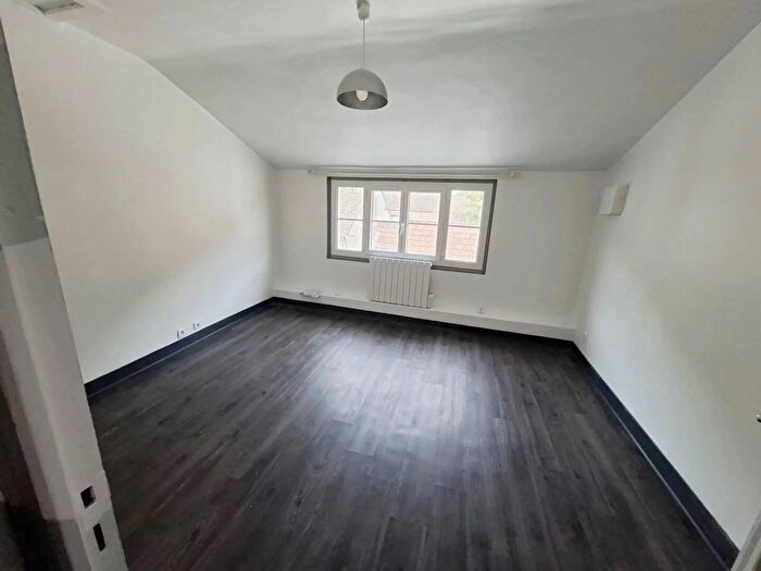 Appartement à louer - Ivry-la-Bataille - 1 pièce