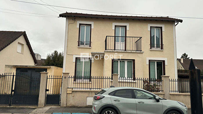 Maison à vendre - Goussainville, Centre-ville, Renaissance - 5 pièces - 3 chambres