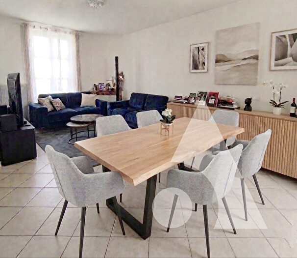 Crépy-en-Valois, Prévert, Vassal : Maison 5 pièces à vendre