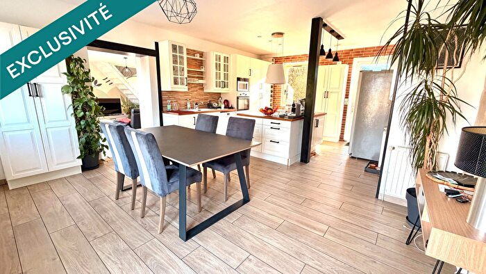 Maison 4 pièces à Crépy-en-Valois, Prévert, Vassal, à vendre