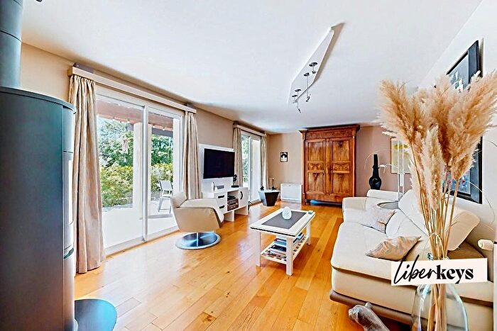 Maison 8 pièces à vendre à Saint-Sébastien-dAigrefeuille