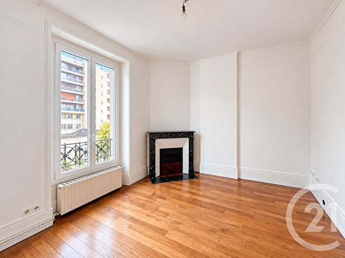 Appartement 2 pièces à vendre à Juvisy-sur-Orge, Centre-ville, Entrevoies, Seine