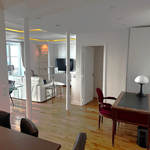 Appartement à louer - Paris e , Odéon, Mabillon - 3 pièces - 2 chambres