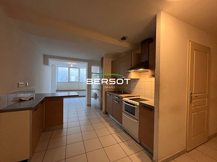 Appartement à louer - Besançon, Boucle, Chapelle des Buis - 2 pièces - 1 chambre