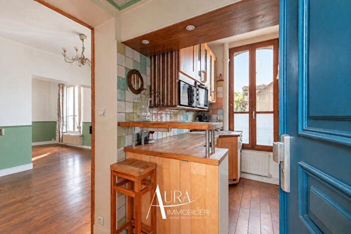 Les Lilas, Bruyères, Chassagnolle : Appartement 3 pièces à vendre