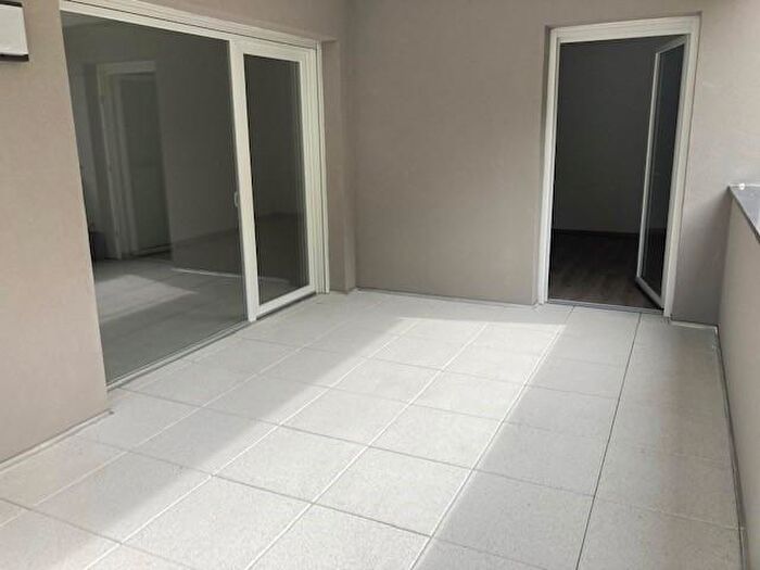 Appartement à louer - Rumilly, Les Collines, Nord - 3 pièces - 2 chambres