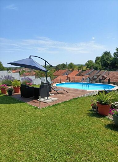 Maison 8 pièces à Port-sur-Saône, à vendre