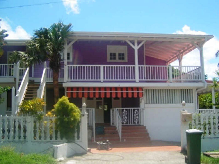 Appartement à louer - Bellefontaine - 4 pièces - 3 chambres