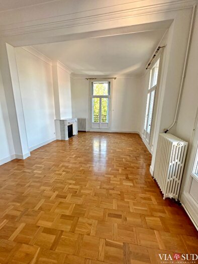 Appartement 5 pièces à louer à Béziers, Champ de Mars
