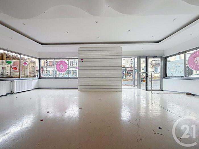 Appartement à louer - Lure - 4 pièces - 3 chambres