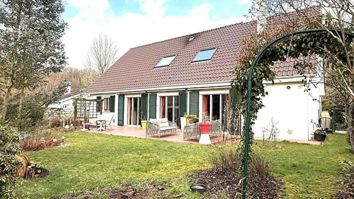 Maison à vendre - Plaisir, Gâtines, Boissière, Mare aux Saules - 7 pièces - 5 chambres