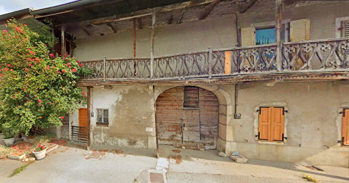 Maison 4 pièces à Gex, à vendre