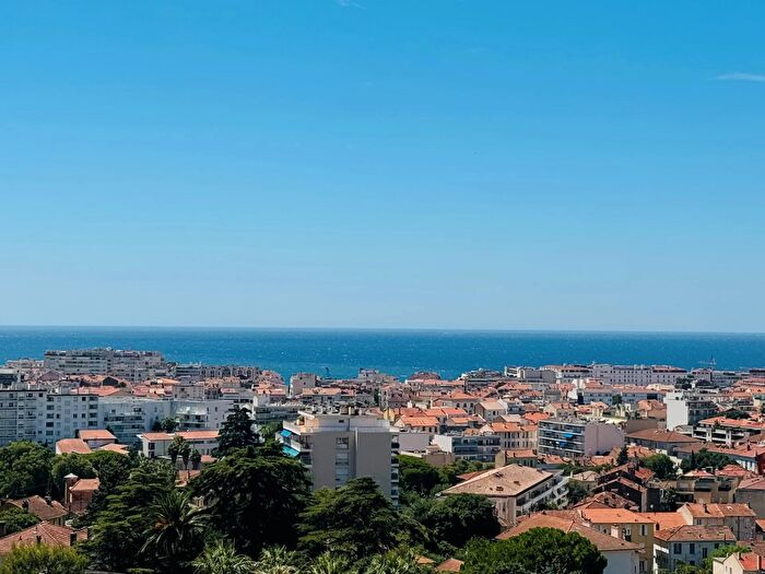 Appartement à vendre - Cannes, Croix des Gardes - 4 pièces - 3 chambres