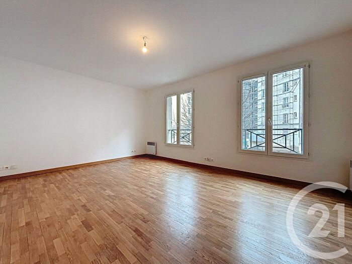 Appartement à louer - Issy-les-Moulineaux, Centre-ville, Corentin Celton, Les Varennes - 2 pièces - 1 chambre