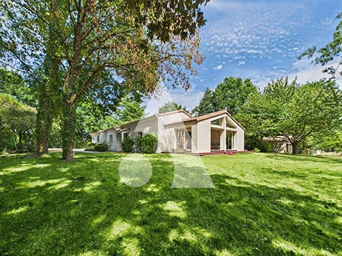 Maison 8 pièces à vendre à Aizenay