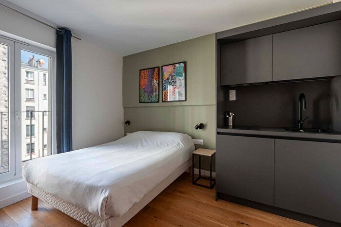 Appartement 1 pièce à louer - Goutte dOr-Château Rouge, Paris 18ème arrondissement